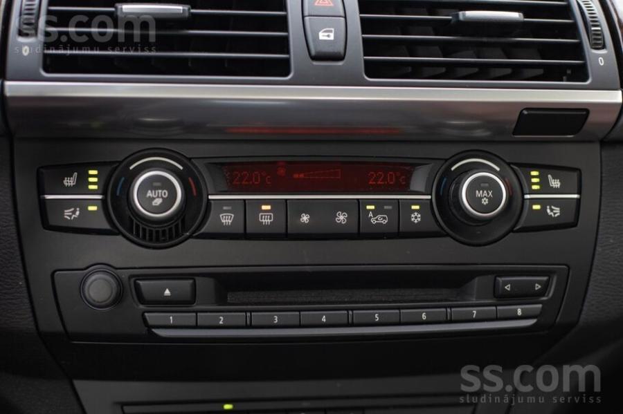 Black BMW X5 2010 in Riga, with an engine capacity of 3.00 L and mileage of 310 thousand km for 12990 €, photo 27 on AUTOMOTO.COM.LV