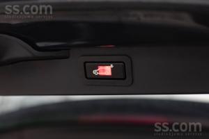 Melns BMW X5 2010 Rīga, ar dzinēja tilpumu 3.00 L un nobraukumu 291 tūkst. km par 12990 €, foto 11 vietnē AUTOMOTO.COM.LV