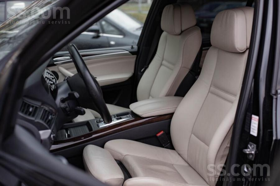 Melns BMW X5 2010 Rīga, ar dzinēja tilpumu 3.00 L un nobraukumu 291 tūkst. km par 12990 €, foto 13 vietnē AUTOMOTO.COM.LV