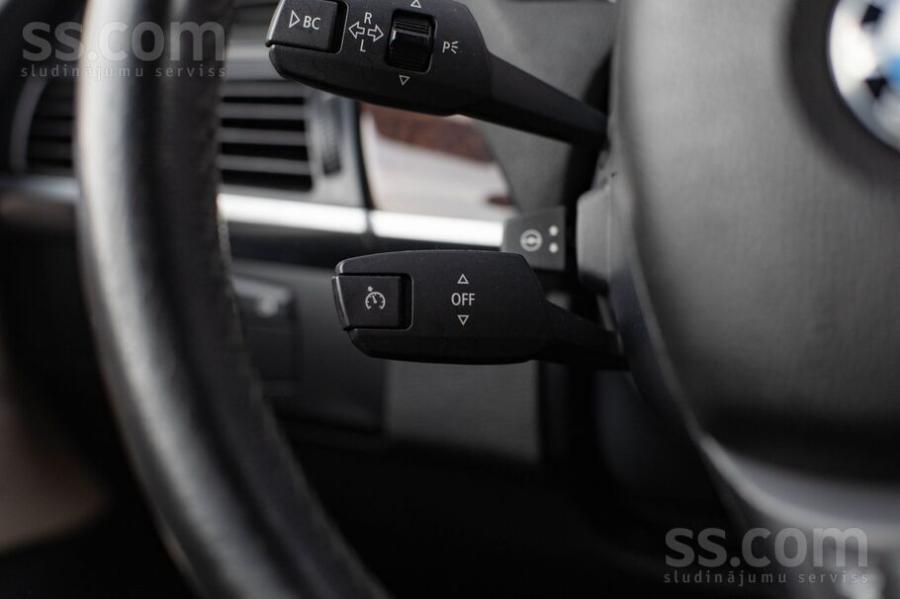Melns BMW X5 2010 Rīga, ar dzinēja tilpumu 3.00 L un nobraukumu 291 tūkst. km par 12990 €, foto 19 vietnē AUTOMOTO.COM.LV