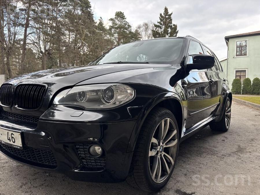 Черный БМВ Х5 2010 в Рига, объемом двигателя 3.00 л и пробегом 265 тыс. км за 12490 €, фото 16 на AUTOMOTO.COM.LV