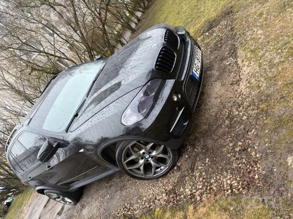 Melns BMW X5 2010 Rīga, ar dzinēja tilpumu 3.00 L un nobraukumu 374 tūkst. km par 10000 €, foto 2 vietnē AUTOMOTO.COM.LV