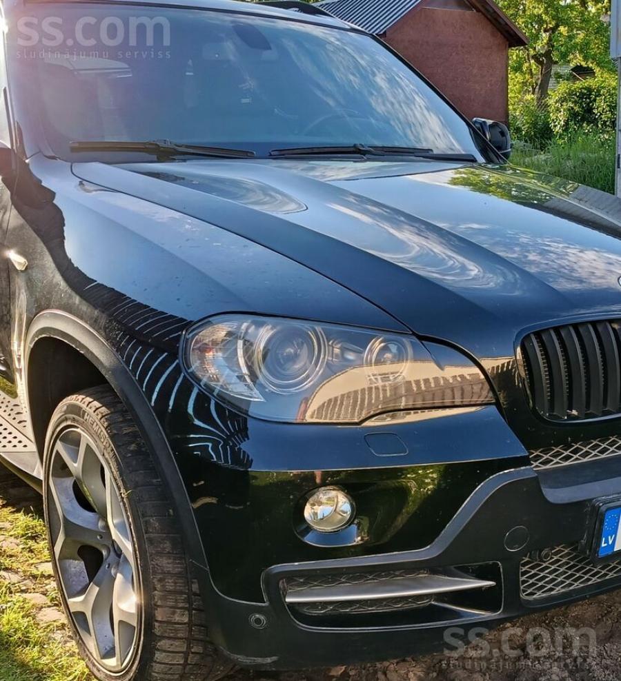 Melns BMW X5 2010 Rīga, ar dzinēja tilpumu 3.00 L un nobraukumu 257 tūkst. km par 10650 €, foto 5 vietnē AUTOMOTO.COM.LV