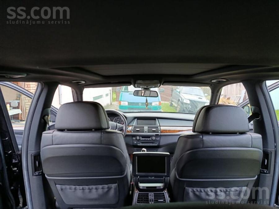 Melns BMW X5 2010 Rīga, ar dzinēja tilpumu 3.00 L un nobraukumu 257 tūkst. km par 10650 €, foto 8 vietnē AUTOMOTO.COM.LV