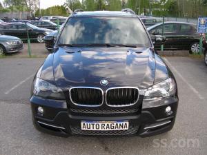 Black BMW X5 2010 in Riga, with an engine capacity of 3.00 L and mileage of 0 thousand km for 11950 €, photo 6 on AUTOMOTO.COM.LV