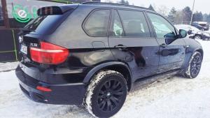 Melns BMW X5 2010 Rīga, ar dzinēja tilpumu 3.00 L un nobraukumu 320 tūkst. km par 8900 €, foto 5 vietnē AUTOMOTO.COM.LV