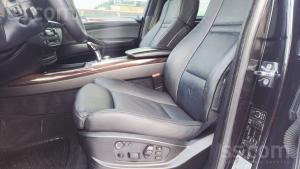 Melns BMW X5 2010 Rīga, ar dzinēja tilpumu 3.00 L un nobraukumu 320 tūkst. km par 8900 €, foto 15 vietnē AUTOMOTO.COM.LV