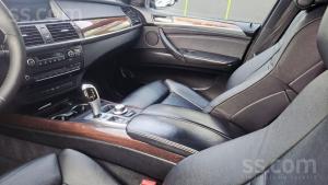 Melns BMW X5 2010 Rīga, ar dzinēja tilpumu 3.00 L un nobraukumu 320 tūkst. km par 8900 €, foto 17 vietnē AUTOMOTO.COM.LV