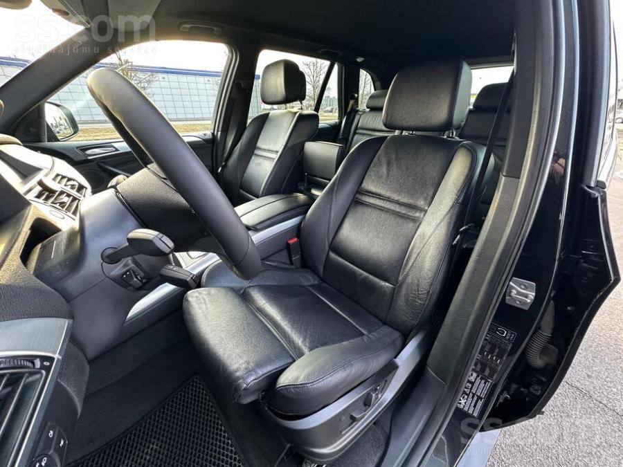 Melns BMW X5 2010 Rīga, ar dzinēja tilpumu 3.00 L un nobraukumu 324 tūkst. km par 10500 €, foto 11 vietnē AUTOMOTO.COM.LV