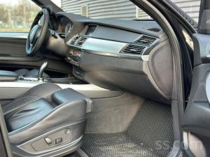 Melns BMW X5 2010 Rīga, ar dzinēja tilpumu 3.00 L un nobraukumu 324 tūkst. km par 10500 €, foto 13 vietnē AUTOMOTO.COM.LV