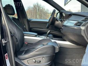 Melns BMW X5 2010 Rīga, ar dzinēja tilpumu 3.00 L un nobraukumu 324 tūkst. km par 10500 €, foto 14 vietnē AUTOMOTO.COM.LV