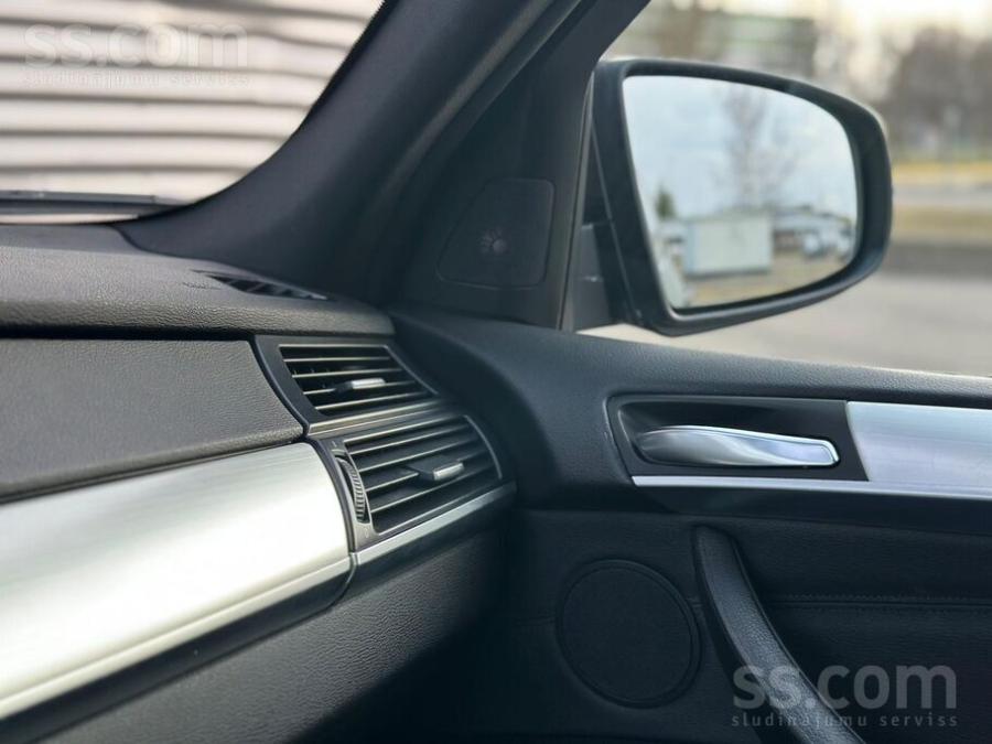 Melns BMW X5 2010 Rīga, ar dzinēja tilpumu 3.00 L un nobraukumu 324 tūkst. km par 10500 €, foto 21 vietnē AUTOMOTO.COM.LV