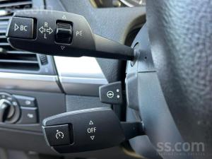 Melns BMW X5 2010 Rīga, ar dzinēja tilpumu 3.00 L un nobraukumu 324 tūkst. km par 10500 €, foto 23 vietnē AUTOMOTO.COM.LV