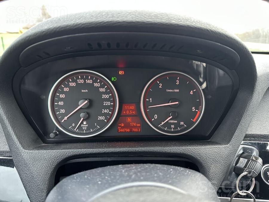 Черный БМВ Х5 2010 в Елгава, объемом двигателя 3.00 л и пробегом 257 тыс. км за 10390 €, фото 7 на AUTOMOTO.COM.LV