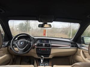 Melns BMW X5 2010 Rīga, ar dzinēja tilpumu 3.00 L un nobraukumu 241 tūkst. km par 4000 €, foto 9 vietnē AUTOMOTO.COM.LV