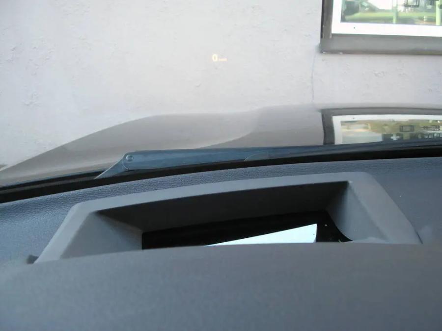Melns BMW X5 2010 Sigulda, ar dzinēja tilpumu 3.00 L un nobraukumu 306 tūkst. km par 11950 €, foto 17 vietnē AUTOMOTO.COM.LV
