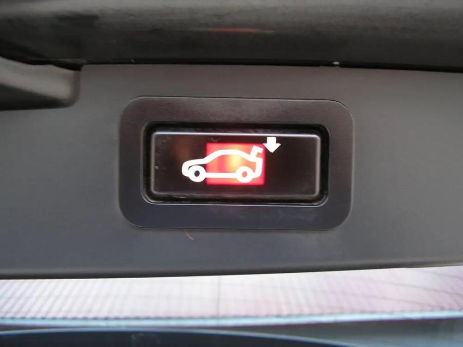 Melns BMW X5 2010 Sigulda, ar dzinēja tilpumu 3.00 L un nobraukumu 306 tūkst. km par 11950 €, foto 27 vietnē AUTOMOTO.COM.LV
