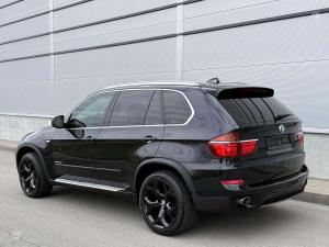 Melns BMW X5 2010 Šauļi, ar dzinēja tilpumu 2.99 L un nobraukumu 277 tūkst. km par 8200 €, foto 7 vietnē AUTOMOTO.COM.LV