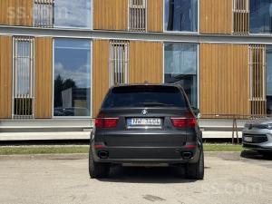 Melns BMW X5 2010 Rīga, ar dzinēja tilpumu 3.00 L un nobraukumu 288 tūkst. km par 15550 €, foto 5 vietnē AUTOMOTO.COM.LV