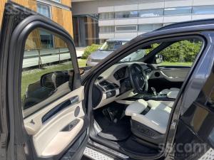 Melns BMW X5 2010 Rīga, ar dzinēja tilpumu 3.00 L un nobraukumu 288 tūkst. km par 15550 €, foto 14 vietnē AUTOMOTO.COM.LV