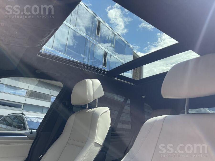 Melns BMW X5 2010 Rīga, ar dzinēja tilpumu 3.00 L un nobraukumu 288 tūkst. km par 15550 €, foto 20 vietnē AUTOMOTO.COM.LV