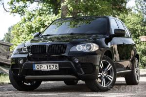 Black BMW X5 2010 in Tukums, with an engine capacity of 3.00 L and mileage of 0 thousand km for 10800 €, photo  on AUTOMOTO.COM.LV
