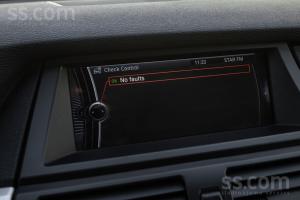 Черный БМВ Х5 2010 в Тукумс, объемом двигателя 3.00 л и пробегом 0 тыс. км за 10800 €, фото 10 на AUTOMOTO.COM.LV