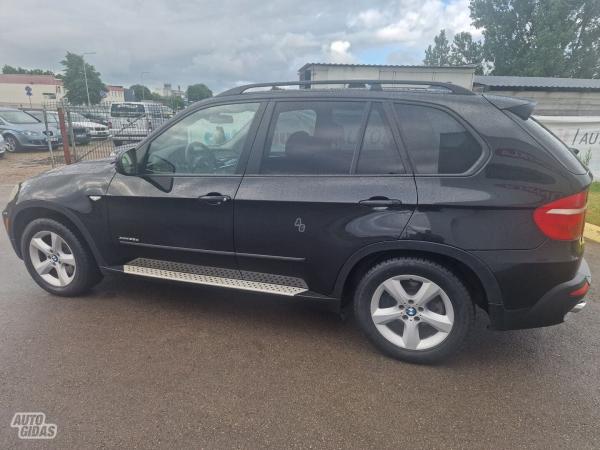 Melns BMW X5 2010 Kretinga, ar dzinēja tilpumu 3.00 L un nobraukumu 245 tūkst. km par 7499 €, foto 9 vietnē AUTOMOTO.COM.LV
