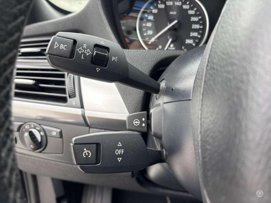 Черный БМВ Х5 2010 в Вильнюс, объемом двигателя 2.99 л и пробегом 315 тыс. км за 8950 €, фото 21 на AUTOMOTO.COM.LV