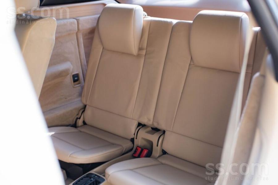 Melns BMW X5 2010 Rīga, ar dzinēja tilpumu 3.00 L un nobraukumu 329 tūkst. km par 8990 €, foto 11 vietnē AUTOMOTO.COM.LV