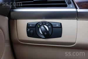 Melns BMW X5 2010 Rīga, ar dzinēja tilpumu 3.00 L un nobraukumu 329 tūkst. km par 8990 €, foto 17 vietnē AUTOMOTO.COM.LV