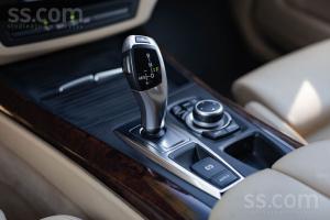 Melns BMW X5 2010 Rīga, ar dzinēja tilpumu 3.00 L un nobraukumu 329 tūkst. km par 8990 €, foto 27 vietnē AUTOMOTO.COM.LV