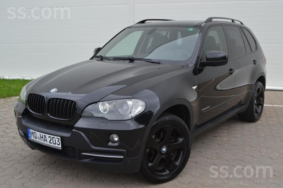 Melns BMW X5 2010 Rīga, ar dzinēja tilpumu 3.00 L un nobraukumu 280 tūkst. km par 10950 €, foto 1 vietnē AUTOMOTO.COM.LV