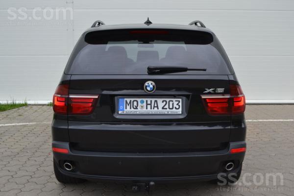 Melns BMW X5 2010 Rīga, ar dzinēja tilpumu 3.00 L un nobraukumu 280 tūkst. km par 10950 €, foto 5 vietnē AUTOMOTO.COM.LV