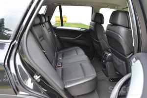 Melns BMW X5 2010 Rīga, ar dzinēja tilpumu 3.00 L un nobraukumu 280 tūkst. km par 10950 €, foto 13 vietnē AUTOMOTO.COM.LV