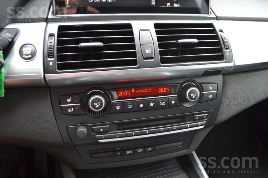 Melns BMW X5 2010 Rīga, ar dzinēja tilpumu 3.00 L un nobraukumu 280 tūkst. km par 10950 €, foto 22 vietnē AUTOMOTO.COM.LV