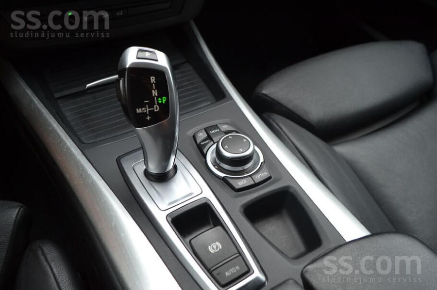 Melns BMW X5 2010 Rīga, ar dzinēja tilpumu 3.00 L un nobraukumu 280 tūkst. km par 10950 €, foto 23 vietnē AUTOMOTO.COM.LV