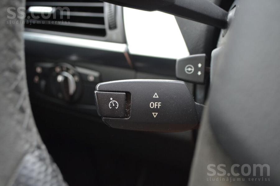 Melns BMW X5 2010 Rīga, ar dzinēja tilpumu 3.00 L un nobraukumu 280 tūkst. km par 10950 €, foto 26 vietnē AUTOMOTO.COM.LV