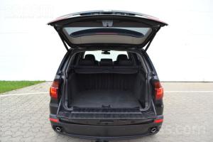 Melns BMW X5 2010 Rīga, ar dzinēja tilpumu 3.00 L un nobraukumu 280 tūkst. km par 10950 €, foto 30 vietnē AUTOMOTO.COM.LV