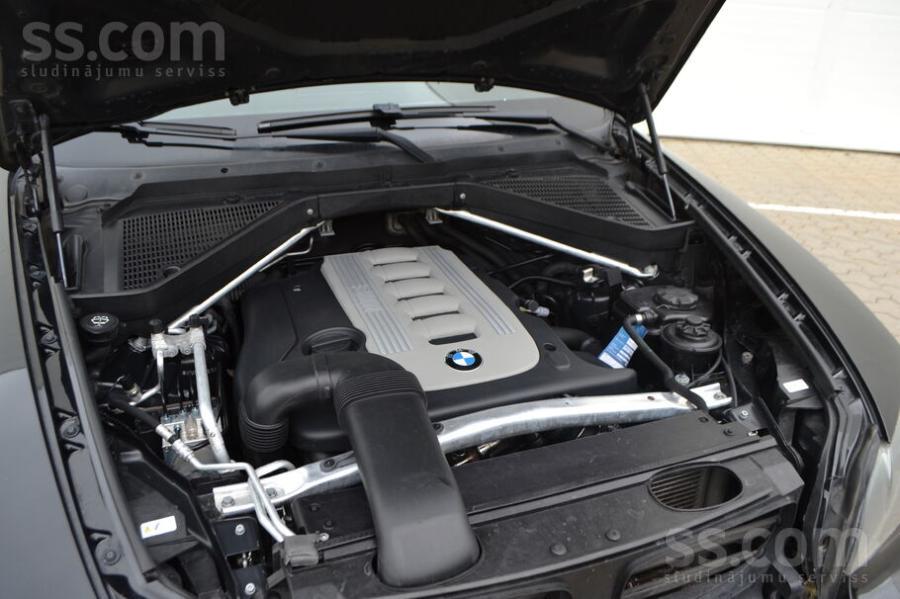 Melns BMW X5 2010 Rīga, ar dzinēja tilpumu 3.00 L un nobraukumu 280 tūkst. km par 10950 €, foto 34 vietnē AUTOMOTO.COM.LV