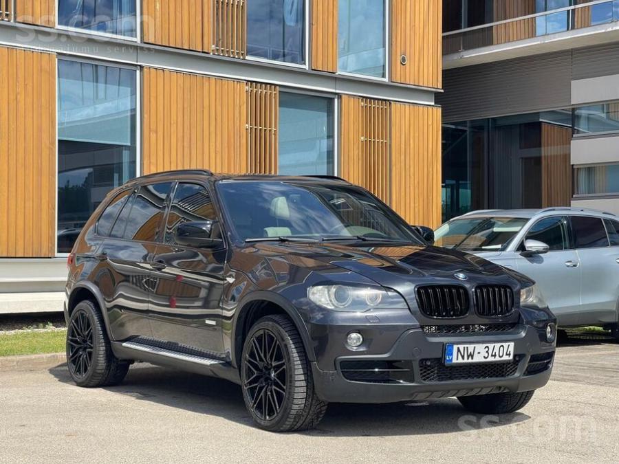 Melns BMW X5 2010 Rīga, ar dzinēja tilpumu 3.00 L un nobraukumu 288 tūkst. km par 13900 €, foto 4 vietnē AUTOMOTO.COM.LV