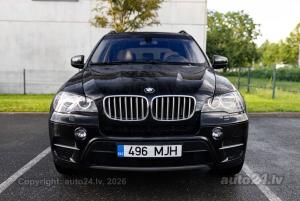 Черный БМВ Х5 2010 в Таллин, объемом двигателя 4.00 л и пробегом 350 тыс. км за 10500 €, фото 3 на AUTOMOTO.COM.LV