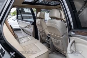 Черный БМВ Х5 2010 в Таллин, объемом двигателя 4.00 л и пробегом 350 тыс. км за 10500 €, фото 18 на AUTOMOTO.COM.LV