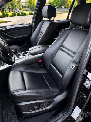 Melns BMW X5 2010 Rīga, ar dzinēja tilpumu 3.00 L un nobraukumu 234 tūkst. km par 12200 €, foto 7 vietnē AUTOMOTO.COM.LV