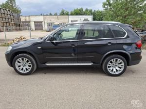 Melns BMW X5 2010 Ukmergė, ar dzinēja tilpumu 3.00 L un nobraukumu 339 tūkst. km par 10300 €, foto 3 vietnē AUTOMOTO.COM.LV