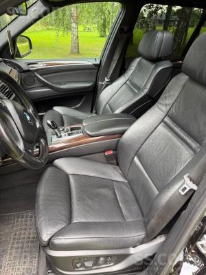 Melns BMW X5 2010 Rīga, ar dzinēja tilpumu 3.00 L un nobraukumu 393 tūkst. km par 7900 €, foto 8 vietnē AUTOMOTO.COM.LV