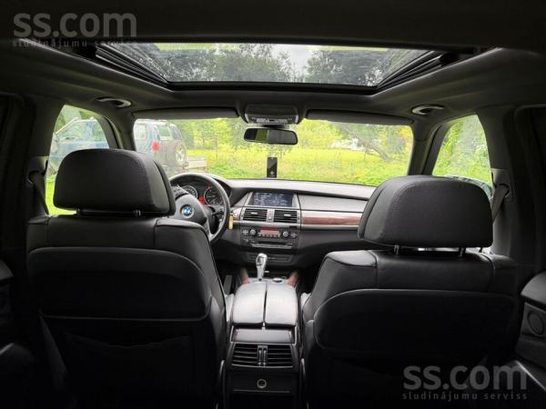 Melns BMW X5 2010 Rīga, ar dzinēja tilpumu 3.00 L un nobraukumu 393 tūkst. km par 7900 €, foto 8 vietnē AUTOMOTO.COM.LV
