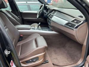 Melns BMW X5 2010 Plungė, ar dzinēja tilpumu 2.99 L un nobraukumu 253 tūkst. km par 8450 €, foto 11 vietnē AUTOMOTO.COM.LV