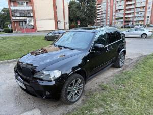 Melns BMW X5 2010 Ogre, ar dzinēja tilpumu 3.00 L un nobraukumu 272 tūkst. km par 12500 €, foto 3 vietnē AUTOMOTO.COM.LV