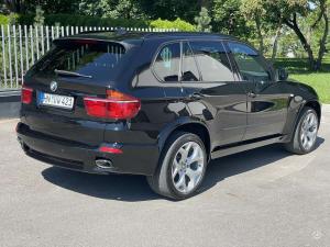 Melns BMW X5 2010 Marijampole, ar dzinēja tilpumu 3.00 L un nobraukumu 204 tūkst. km par 11950 €, foto 9 vietnē AUTOMOTO.COM.LV